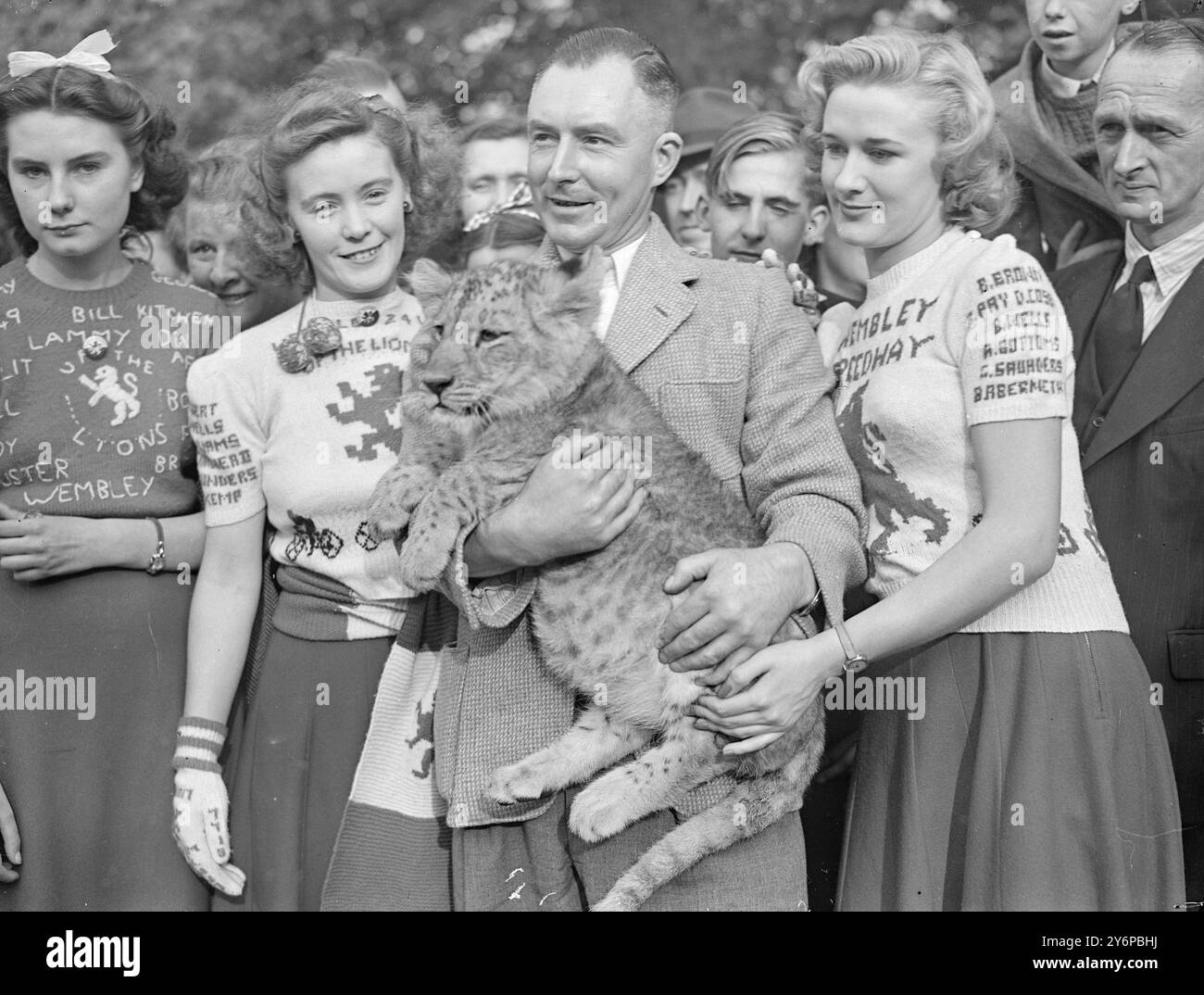 A LION CUB FOR THE '' LIONS '' CLUB A party of young women--specially ...