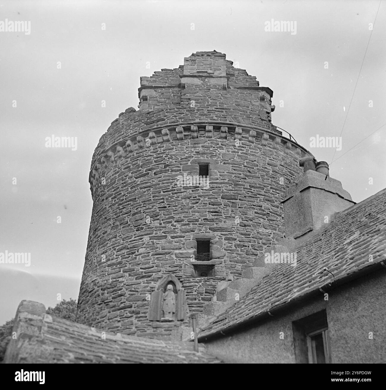 The earls palace Black and White Stock Photos & Images - Alamy