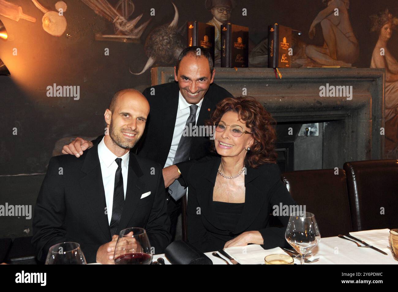 Rome: Sophia Loren. In the photo: Edoardo Ponti, Massimo Leonardelli ...
