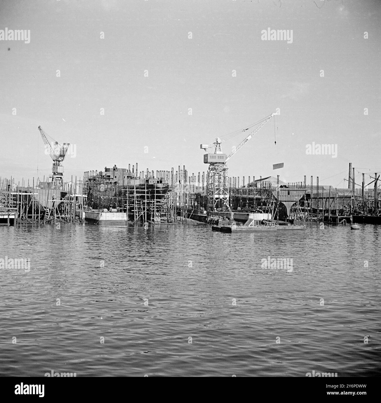 1940s shipyard Black and White Stock Photos & Images - Alamy