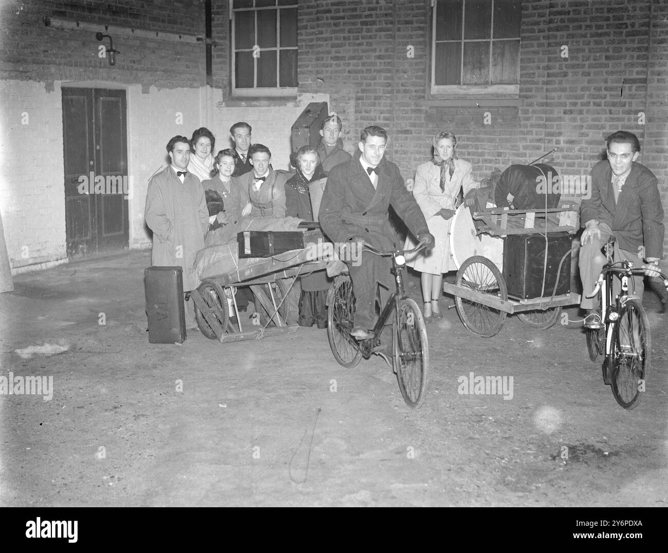 Women orchestra Black and White Stock Photos & Images - Alamy