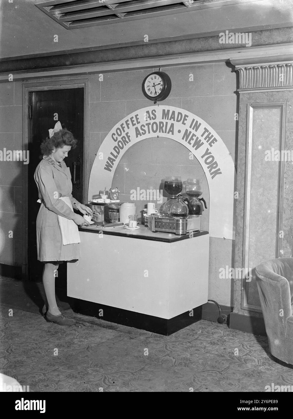 Granada cafe . 1 January 1947 Stock Photo - Alamy