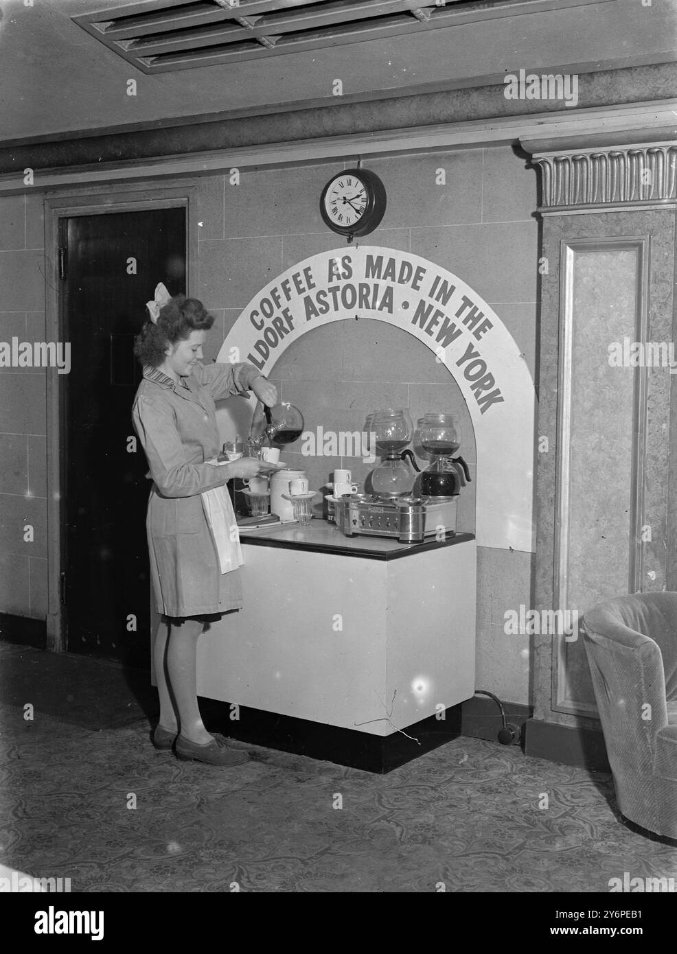 Granada cafe . 1 January 1947 Stock Photo - Alamy