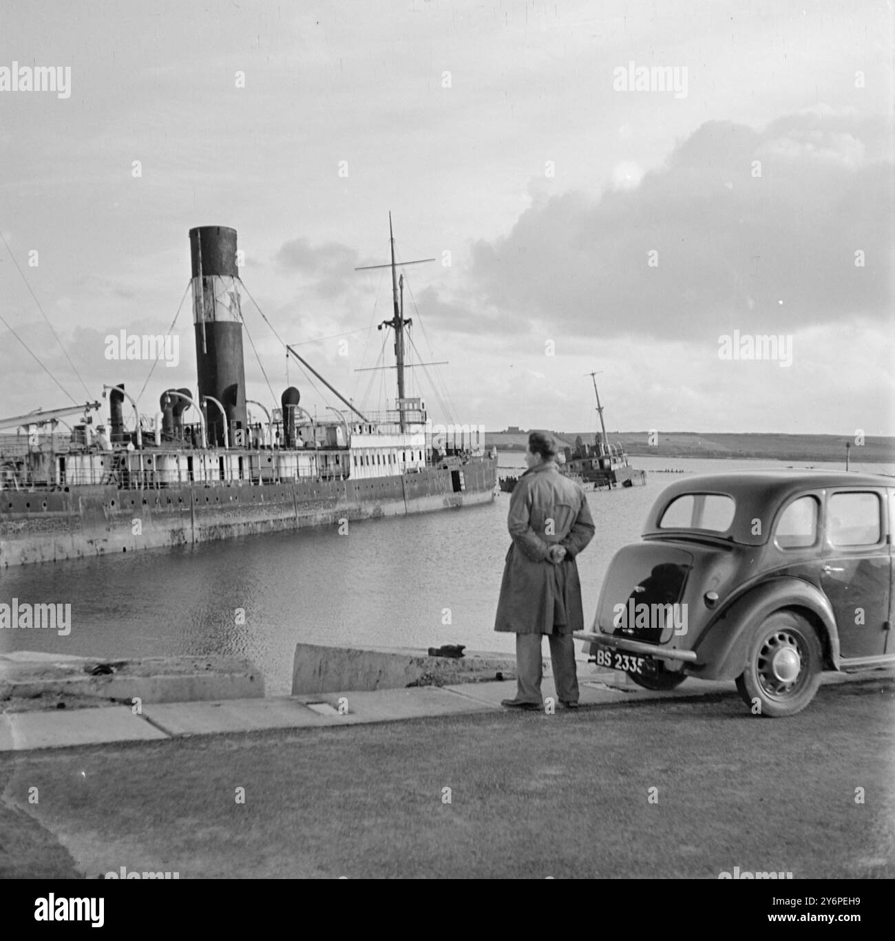 Block ships hi-res stock photography and images - Alamy