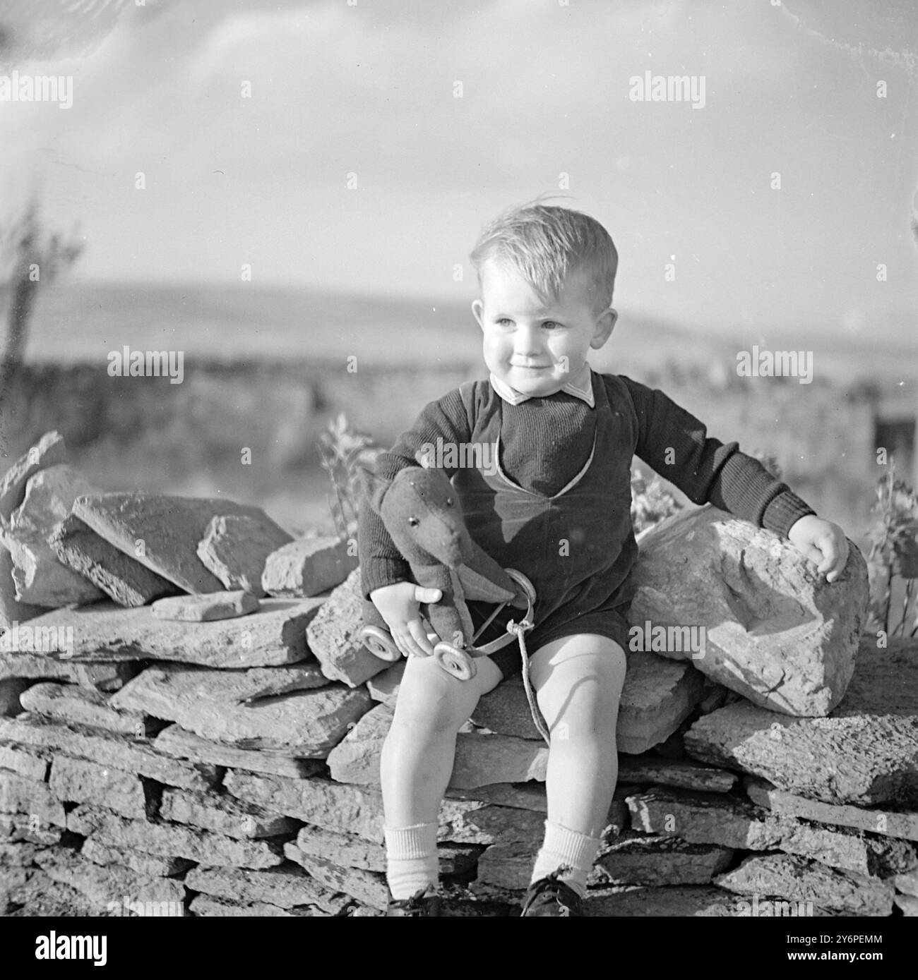 Master J . Leslie . 15 October 1947 Stock Photo - Alamy