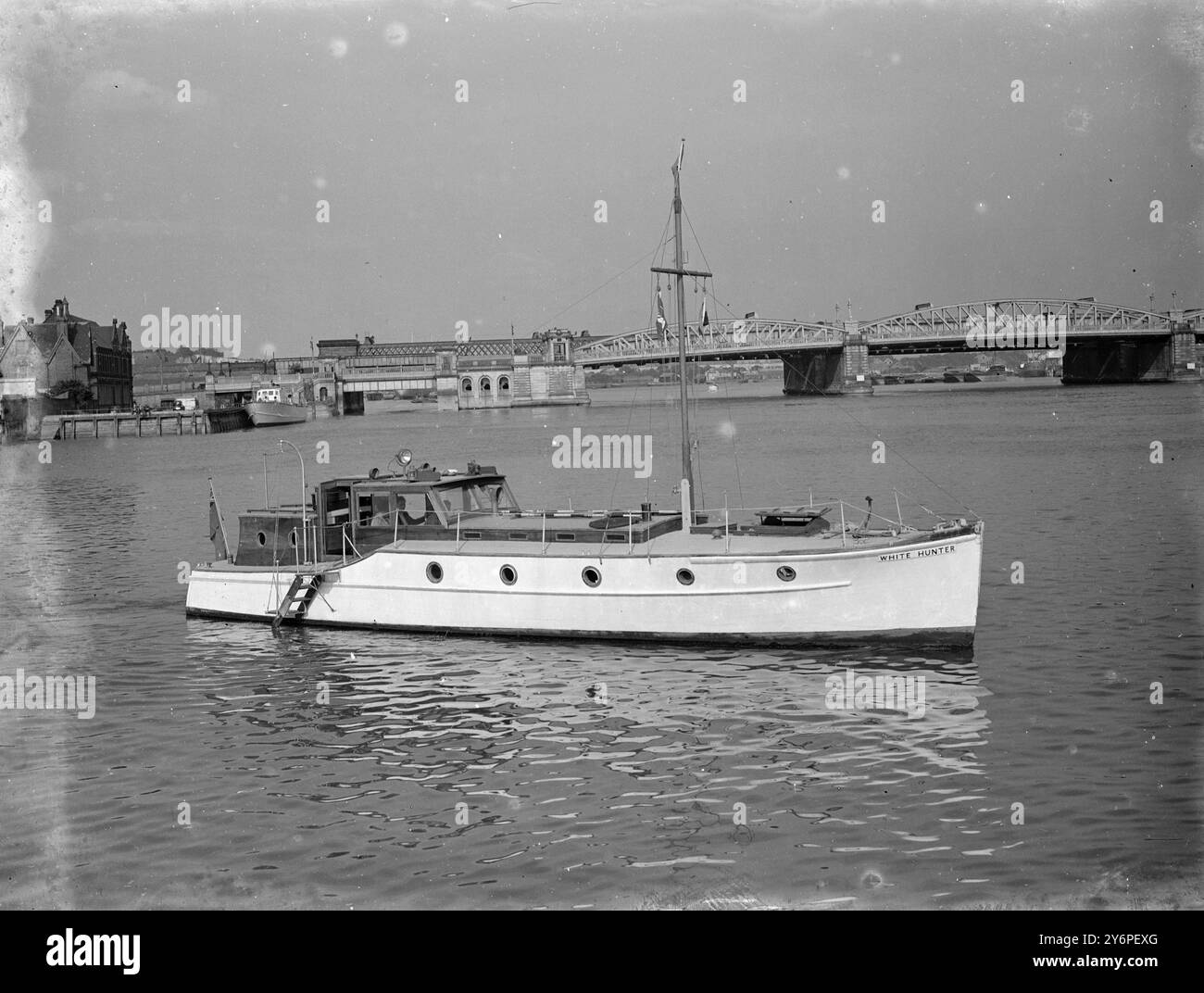 Sailing boat man war Black and White Stock Photos & Images - Alamy