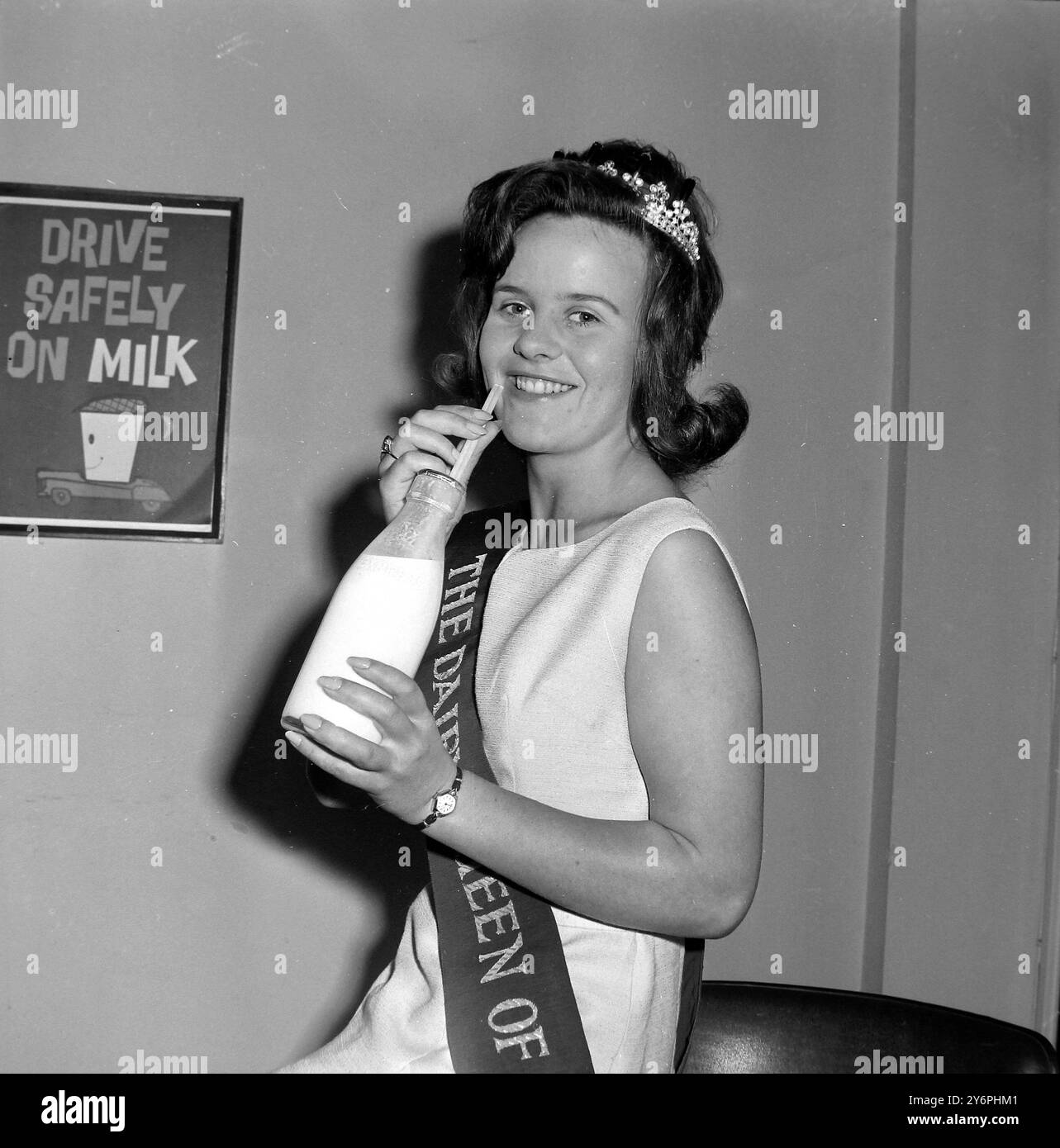 Dairy queen history hi-res stock photography and images - Alamy
