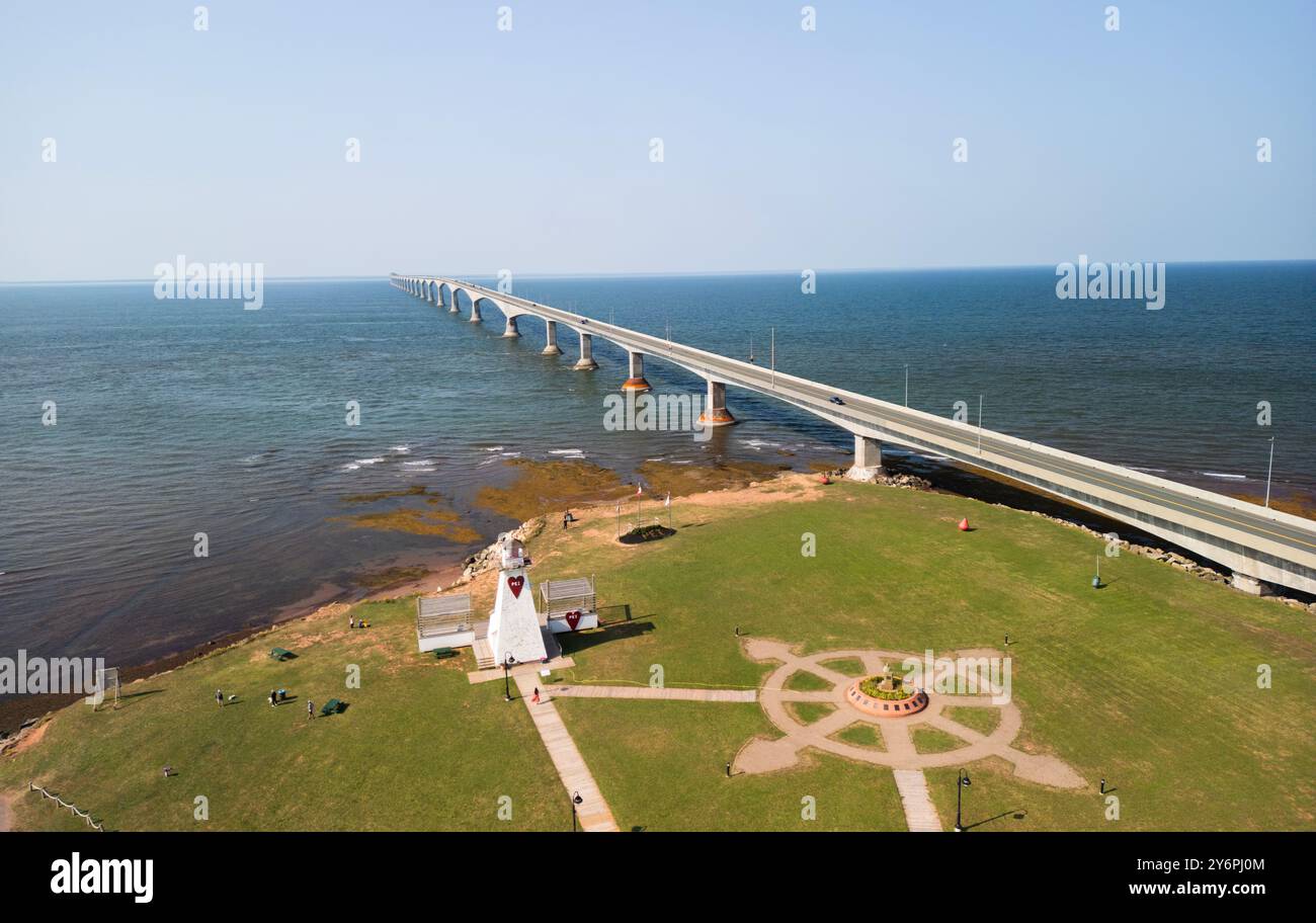 Confederation Bridge (French: Pont de la Confédération) is a box girder ...