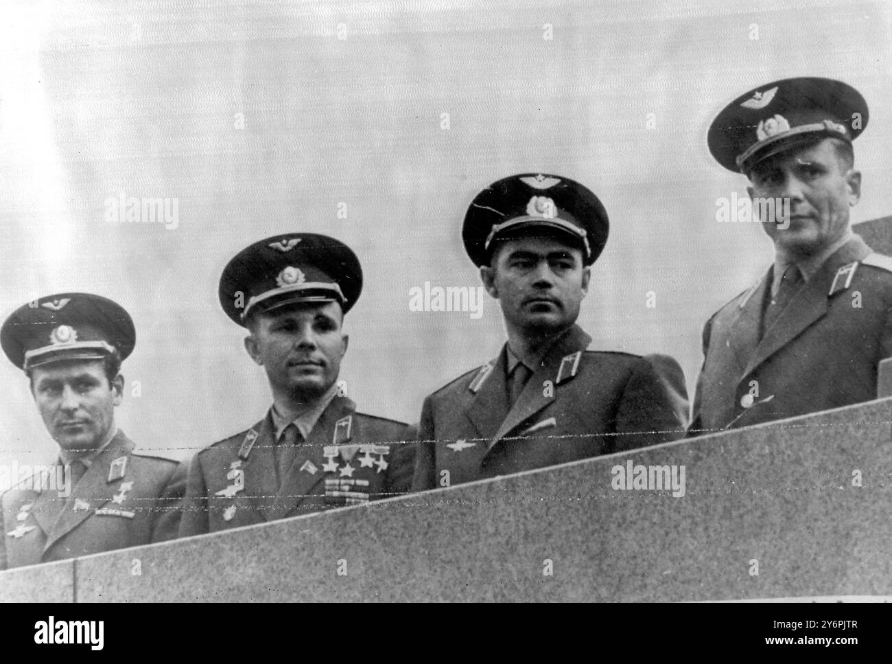SOVIET PRIME MINISTER NIKITA KHRUSHCHEV WITH 4 COSMONAUTS NIKOLAYEV ...