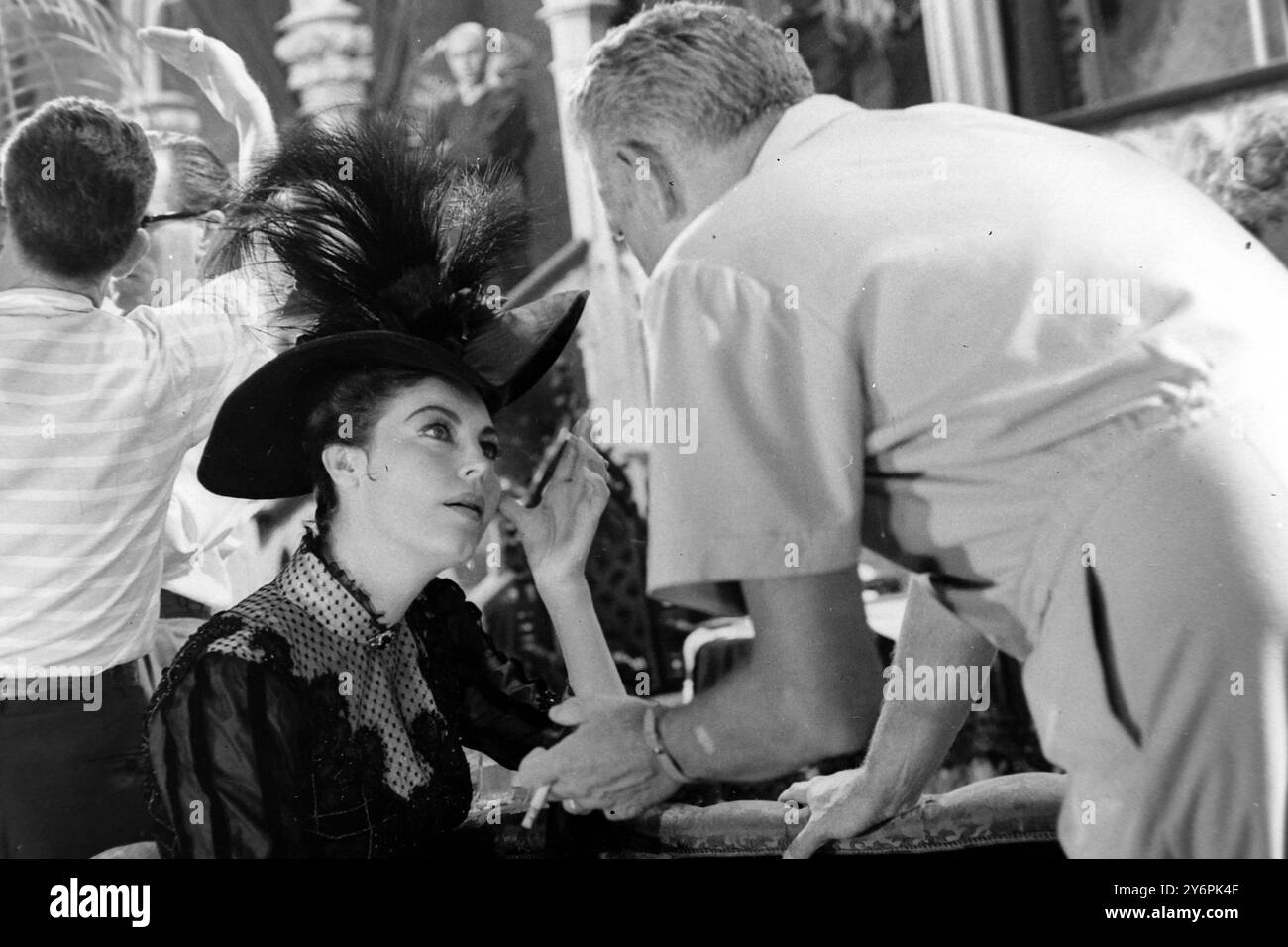 AVA GARDNER AND NICHOLAS RAY N 55 DAYS TO PEKING MOVIE ; 16 AUGUST 1962 ...