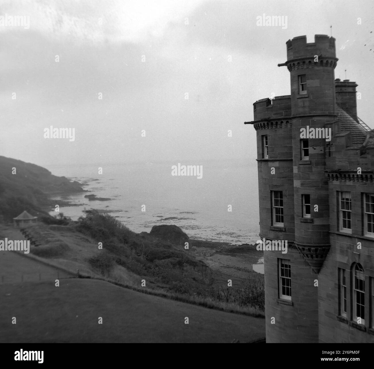 Andrew warwick hi-res stock photography and images - Alamy