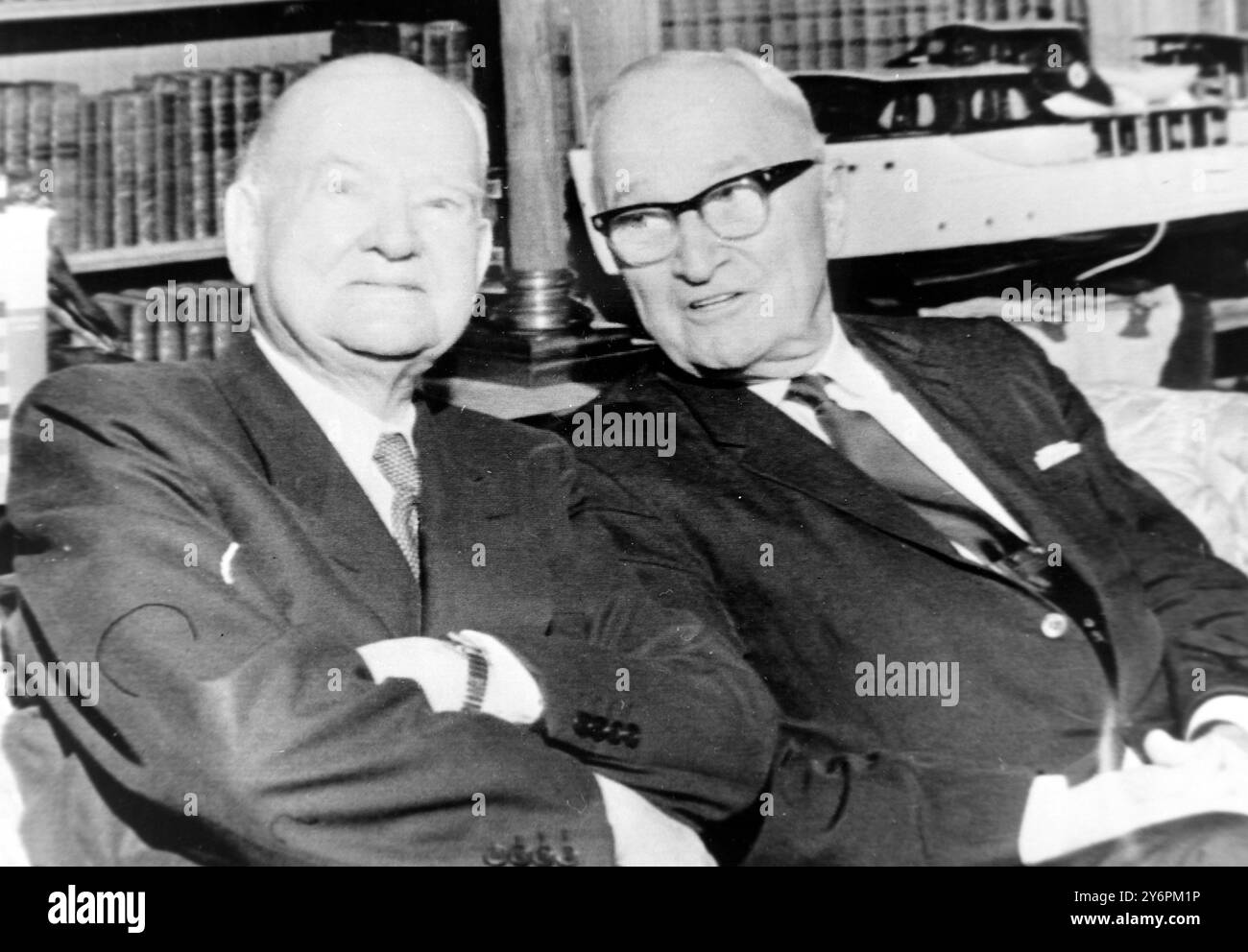 FORMER AMERICAN PRESIDENTS HERBERT HOOVER WITH HARRY TRUMAN S / ; 11 ...
