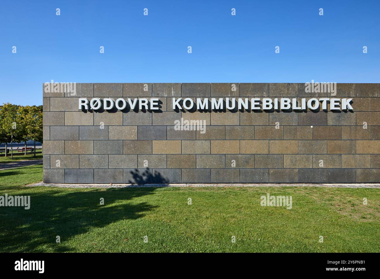 Rødovre Hovedbibliotek (Rødovre Main Library), designed by Arne ...