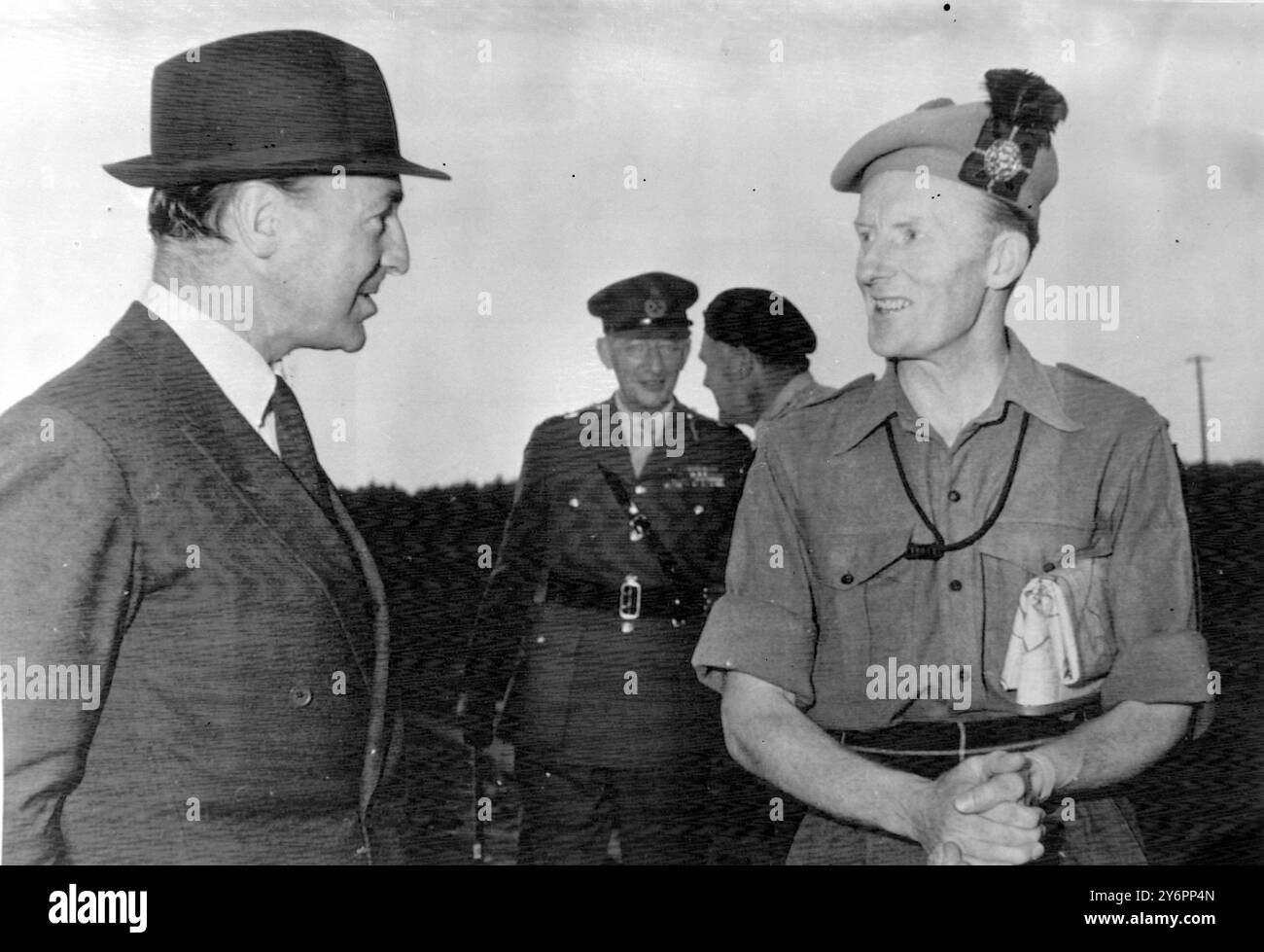 COLONEL KETTLES A R AND GENERAL JAMES CASSELS WITH JOHN PROFUMO / ; 30 ...