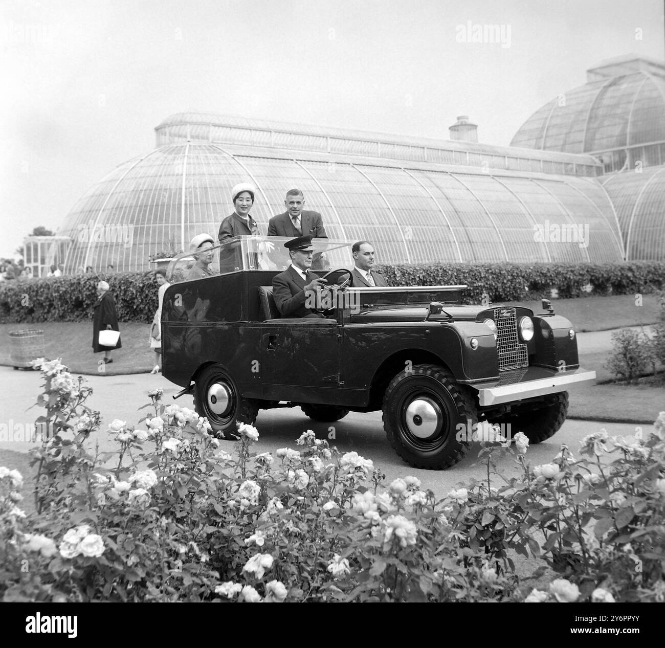 PRINCESS CHICHIBU OF JAPAN AT KEW GARDENS IN LONDON / ; 27 JULY 1962 ...