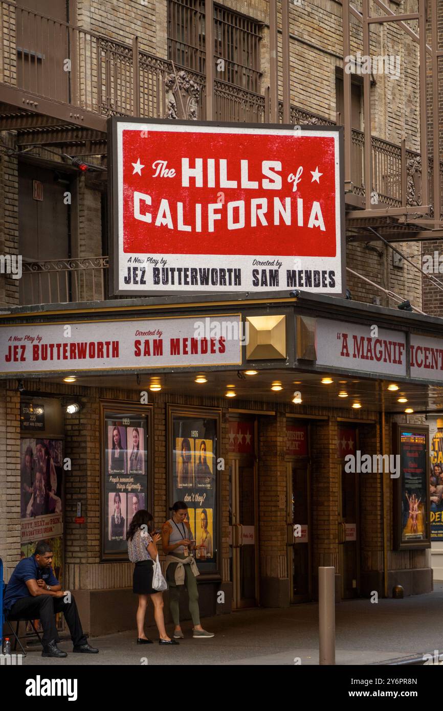 American plays musicals front entrance lights sign signs hi-res stock ...