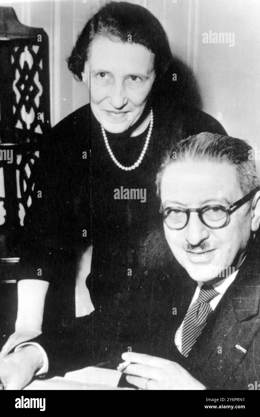 Jules moch hi-res stock photography and images - Alamy