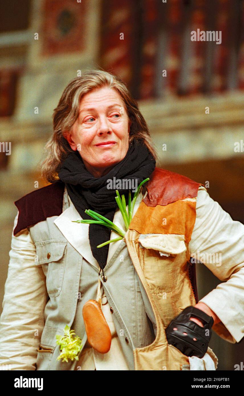 Tempest shakespeare globe hi-res stock photography and images - Alamy