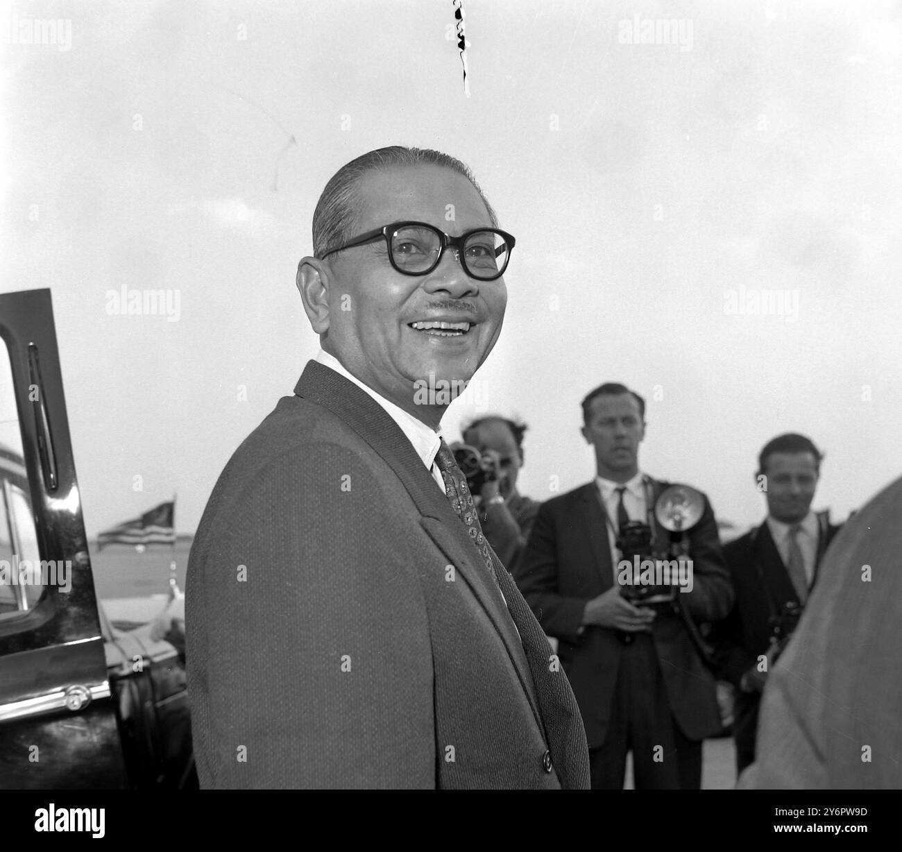 TUNKU ABDUL RAHMAN A IN LONDON / ; 16 JULY 1962 Stock Photo - Alamy