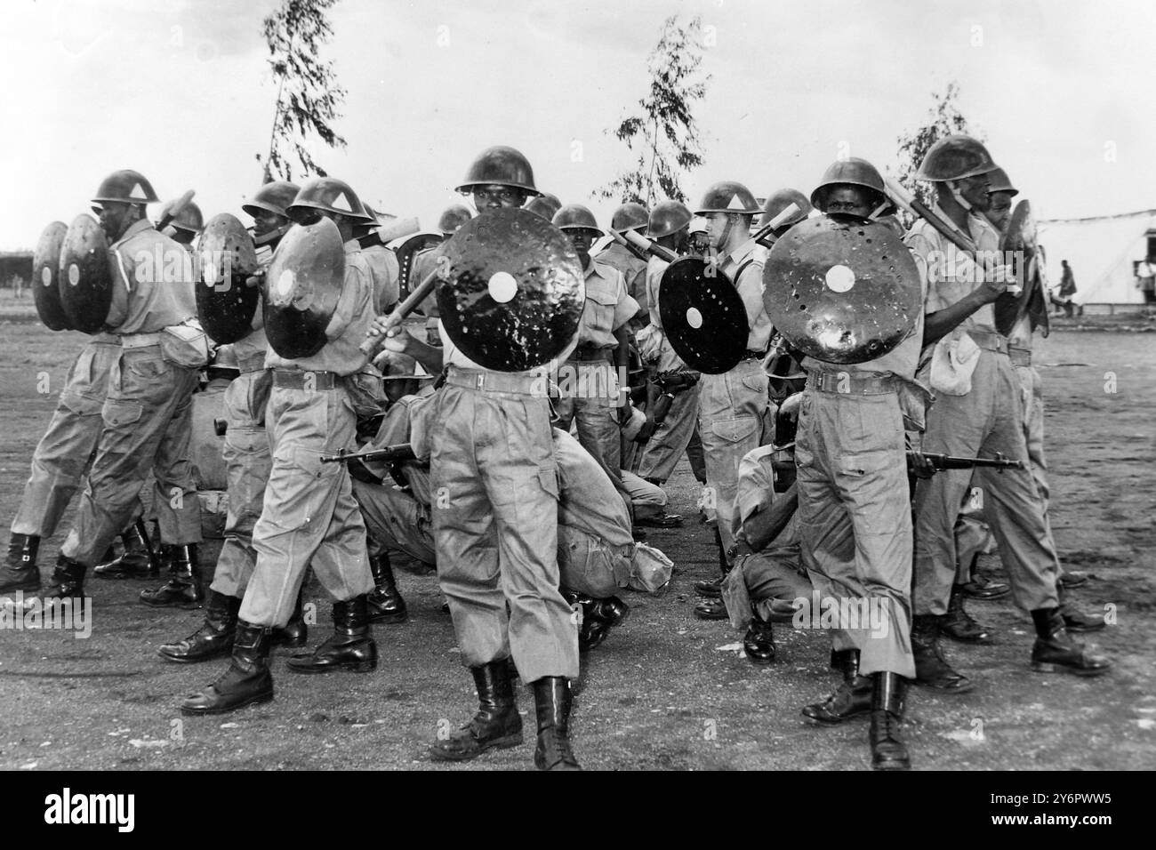 Riot police drill hi-res stock photography and images - Alamy