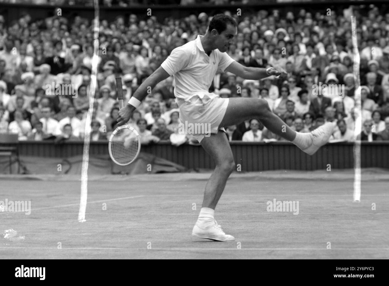 BOB HEWITT - TENNIS PLAYER IN ACTION AT WIMBLEDON CHAMPIONSHIPS IN ...