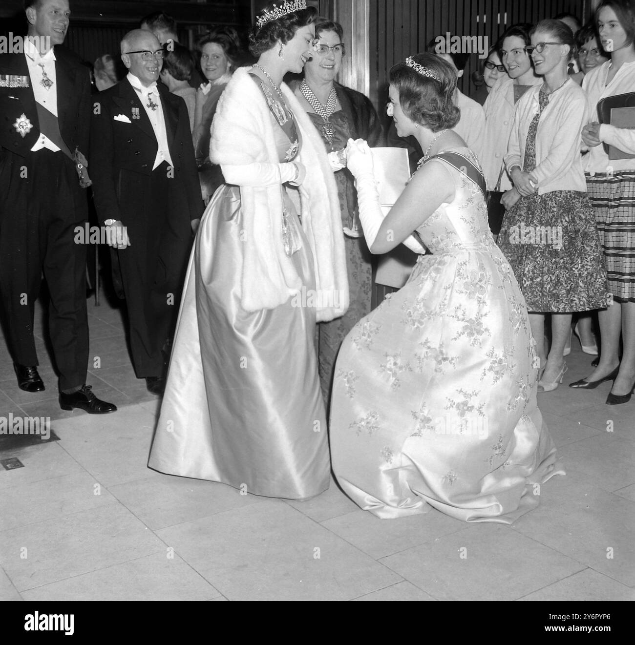 QUEEN ELIZABETH II WITH PRINCESS ALEXANDRA AT ROYAL FESTIVAL HALL IN ...