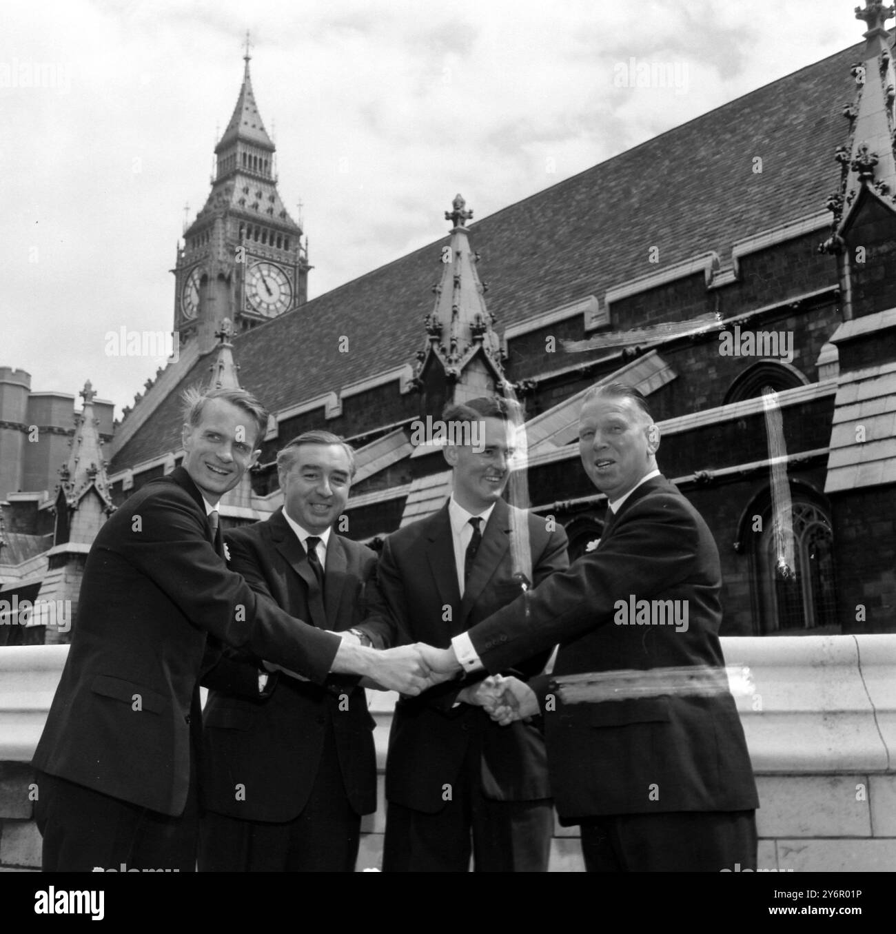 George brown 1960 hi-res stock photography and images - Alamy