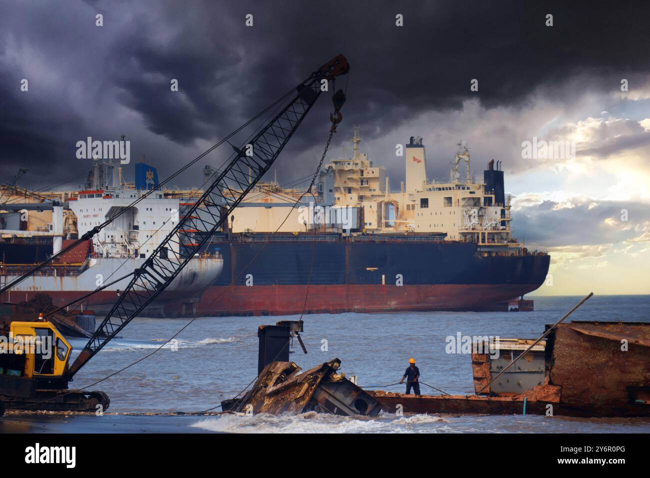 Labor intensive endeavor hi-res stock photography and images - Alamy