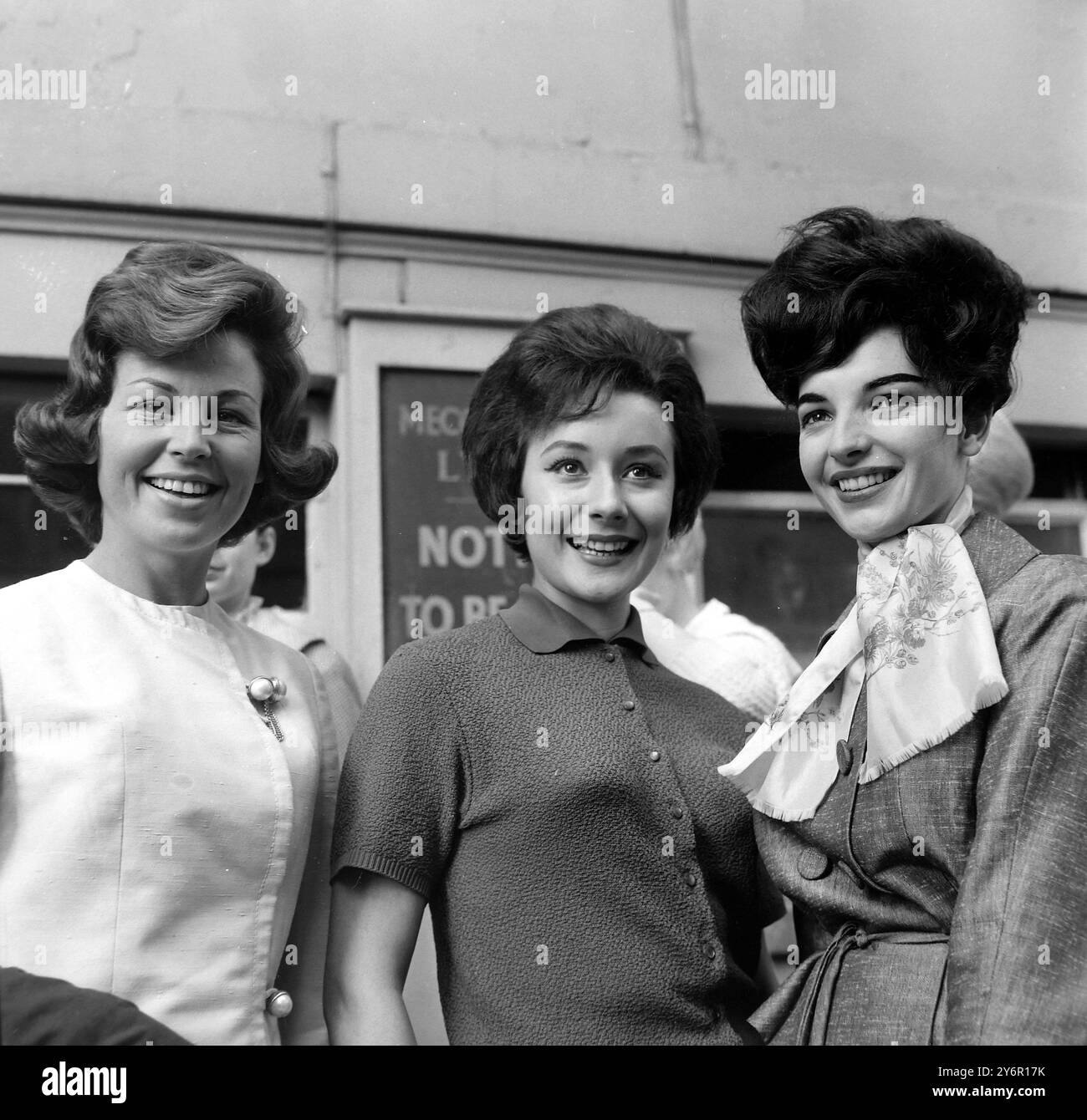 HEATHER HAQUE, PATRICIA MCHIGH AND PAULA WILLIAMS - MISS BRITAIN 1962 ...