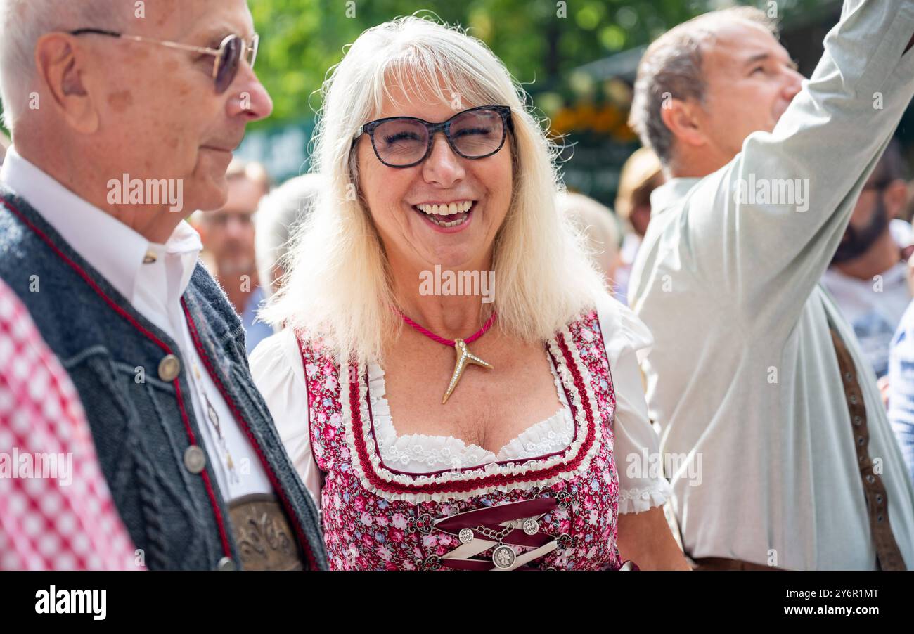 20240926 VIP Eroeffnung der Wiener Kaiser Wiesn 2024 WIEN, OESTERREICH - 26. SEPTEMBER: Society ...