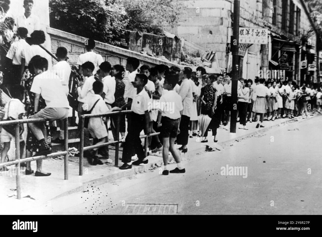 SCHOOL KIDS QUEUE UP FOR ADMISSION FOR SCHOOL IN HONG KONG ; 14 JUNE ...