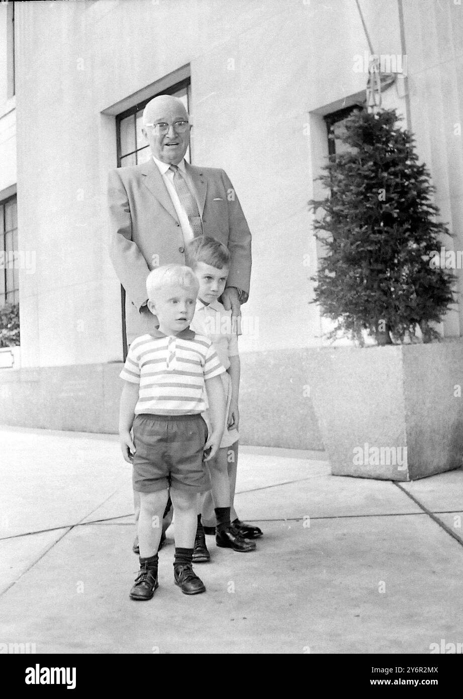 HARRY TRUMAN WITH GRANDSONS CLIFTON DANIEL AND WILLAIM WALLACE IN NEW ...