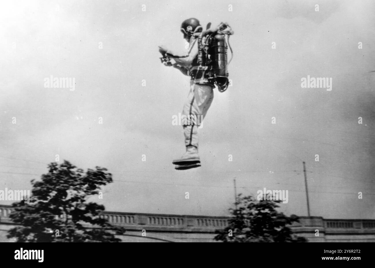Lift device Black and White Stock Photos & Images - Alamy