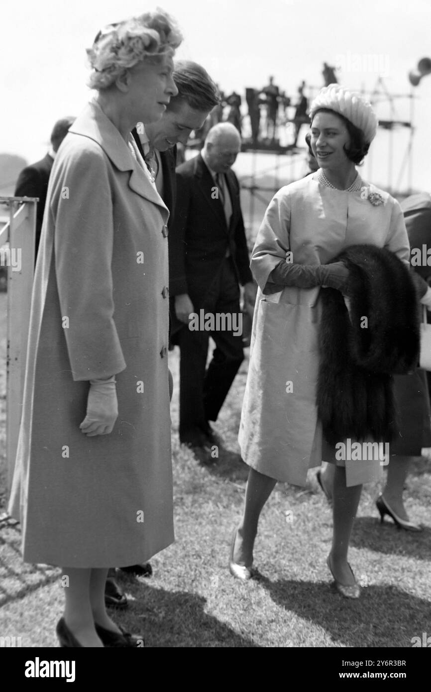 HORSE RACING EPSOM DERBY DAY PRINCESS MARGARET AND LORD SNOWDON ARRIVE ...