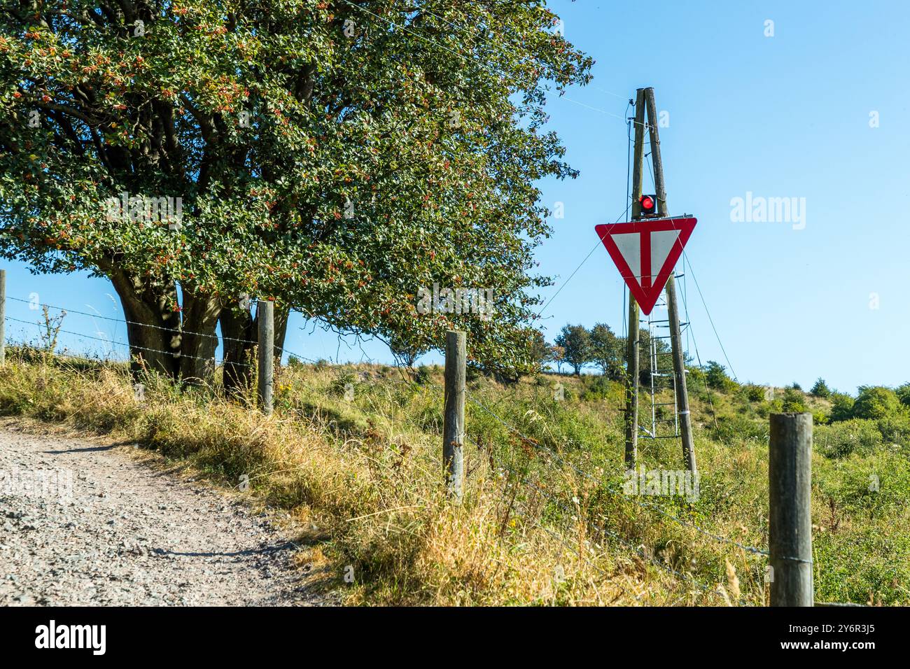 Ship signal mast on the Skåneleden hiking trail. Hildesborgsvägen ...