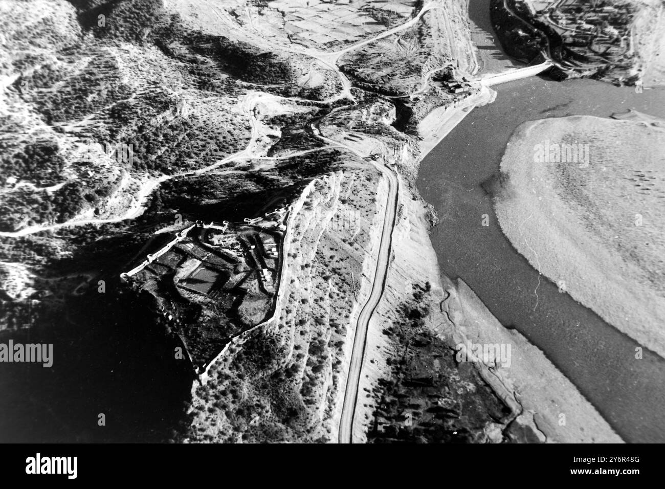 SETTLEMENTS INDUS BASIN SETTLEMENT PLAN MANGLA ; 29 MAY 1962 Stock ...