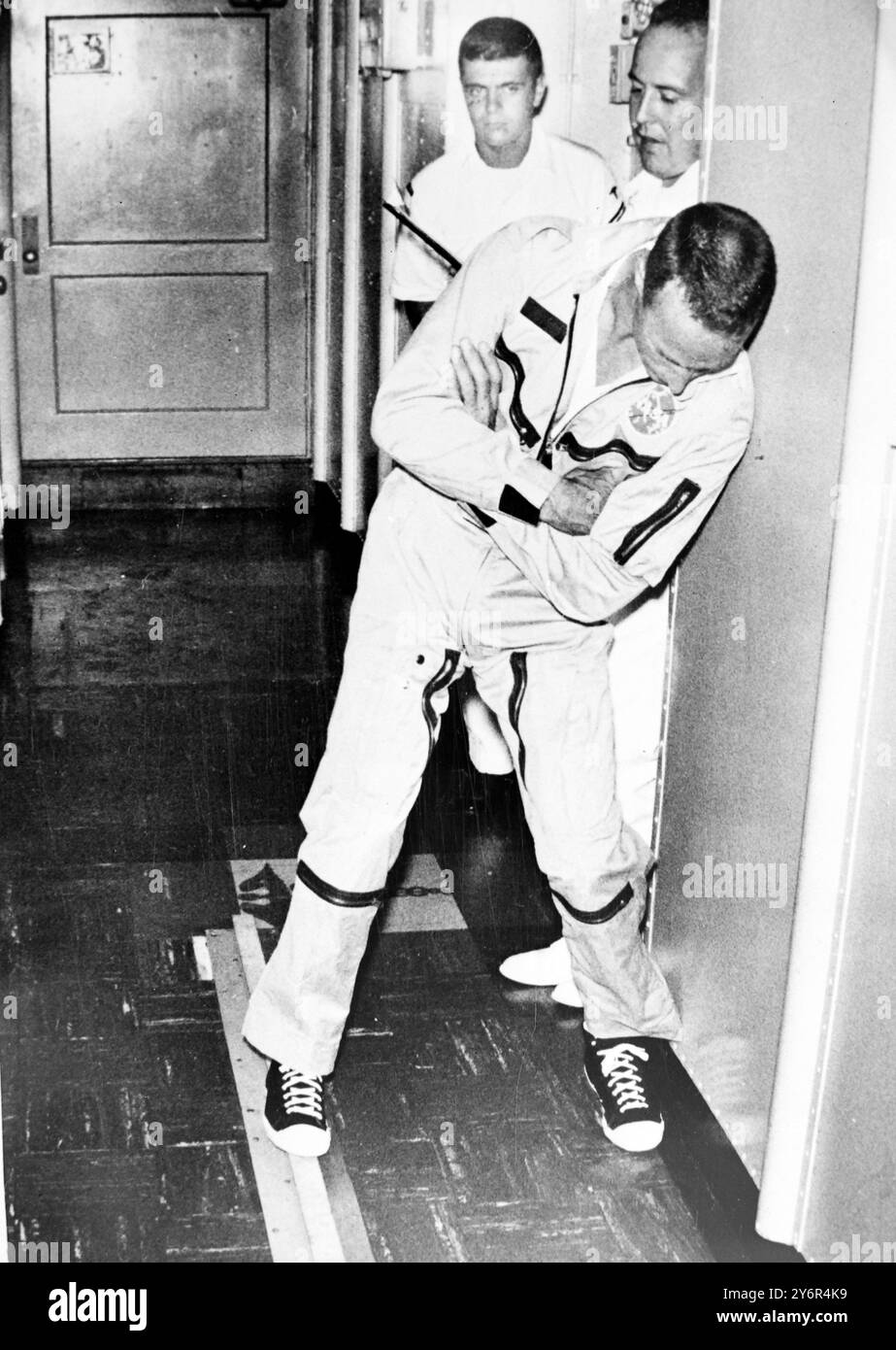 AMERICAN ASTRONAUT MALCOLM SCOTT CARPENTER RECOVERY / ; 27 MAY 1962 ...