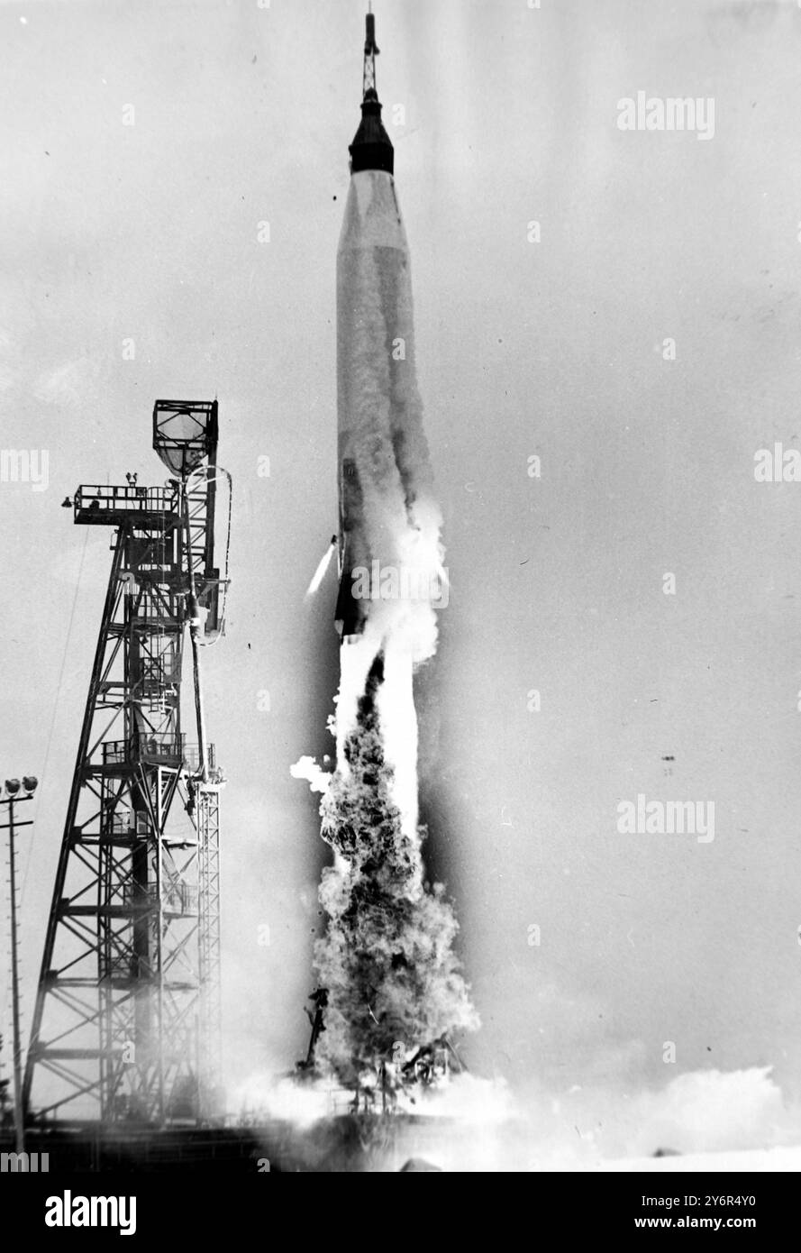 GUIDED MISSILE AND ROCKETS ATLAS ROCKET WITH AURORA 7 TAKES O ; 24 MAY ...