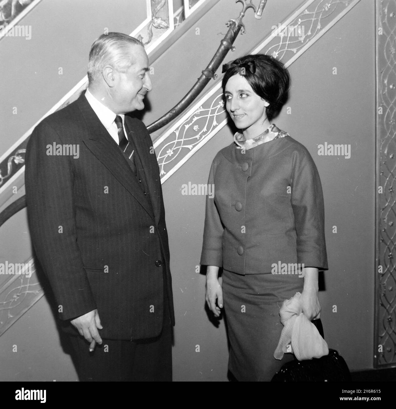 Fayrouz singer hi-res stock photography and images - Alamy