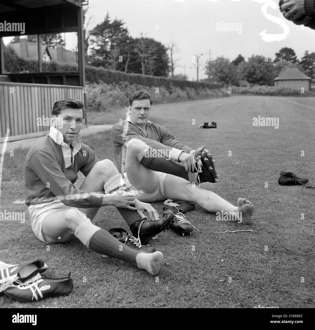 MULCAHY W A O'CONNER - RUGBY PLAYERS IN EASTBOURNE / ; 16 MAY 1962 ...