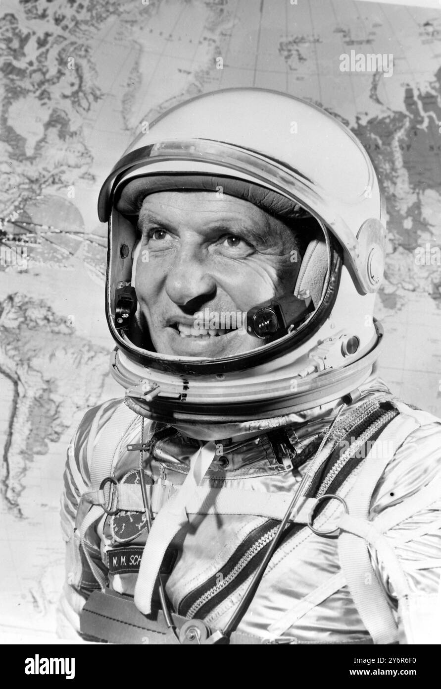 1962 walter schirra hi-res stock photography and images - Alamy
