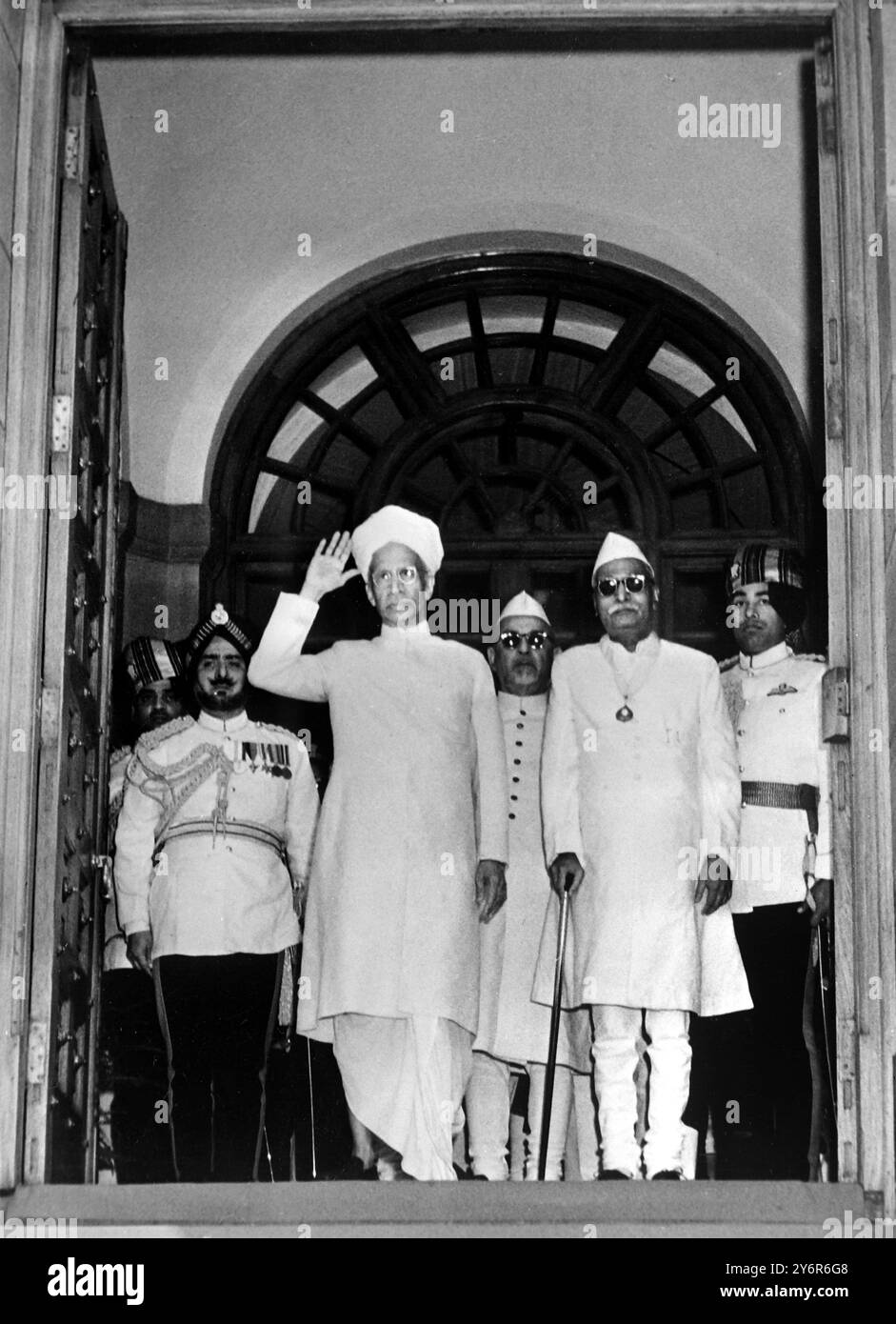 17 MAY 1962 DR. RADHAKRISHNAN, THE NEW PRESIDENT OF INDIA, SALUTES AS ...