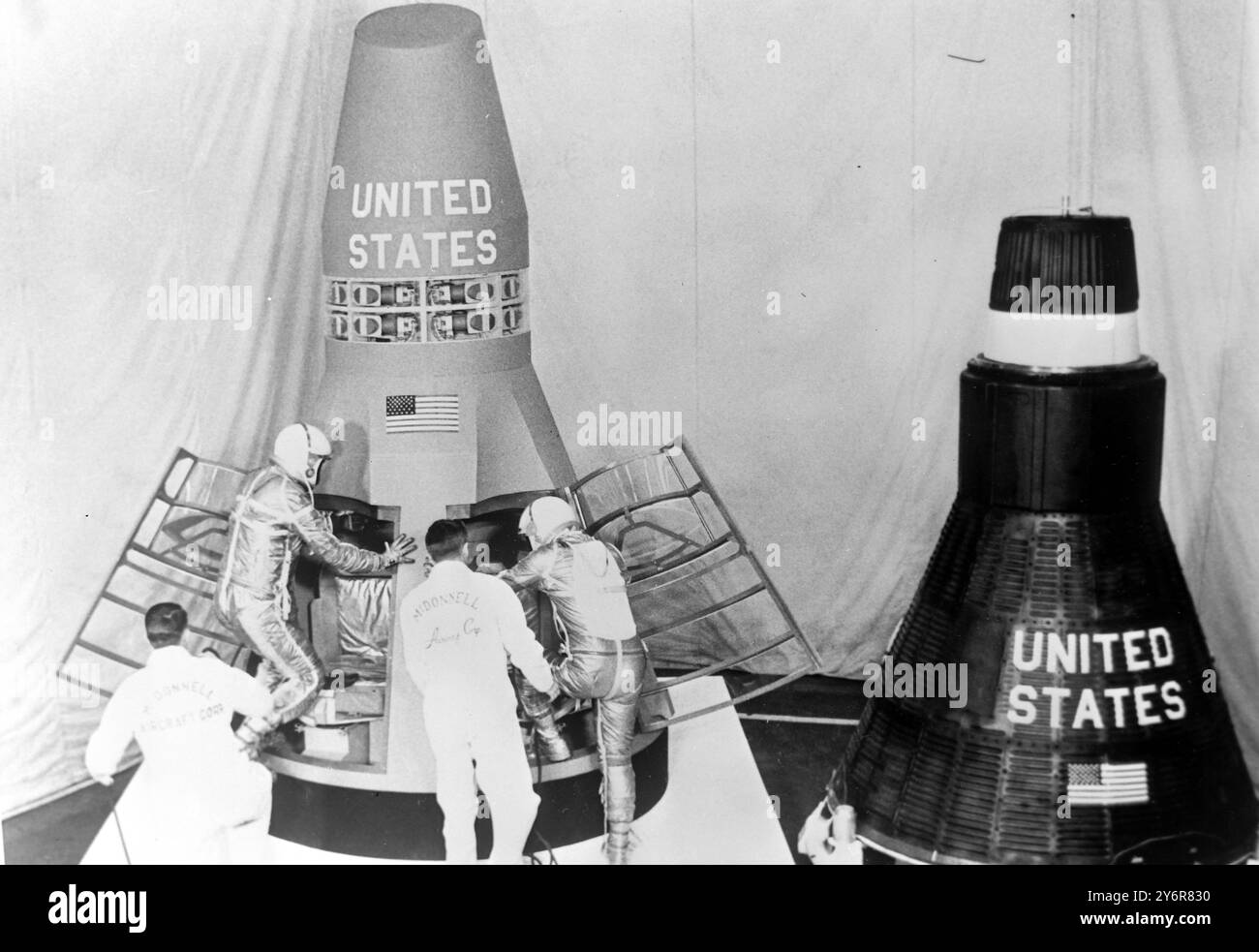 GUIDED MISSILE AND ROCKETS GEMINI SPACE CAPSULE MODEL ; 9 MAY 1962 ...