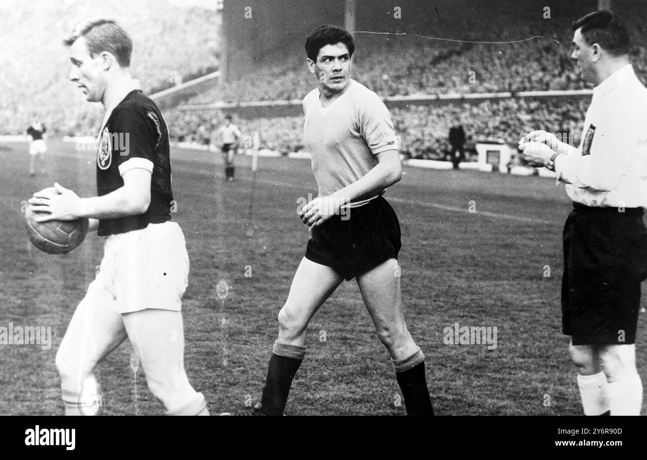 Arthur holland referee hi-res stock photography and images - Alamy