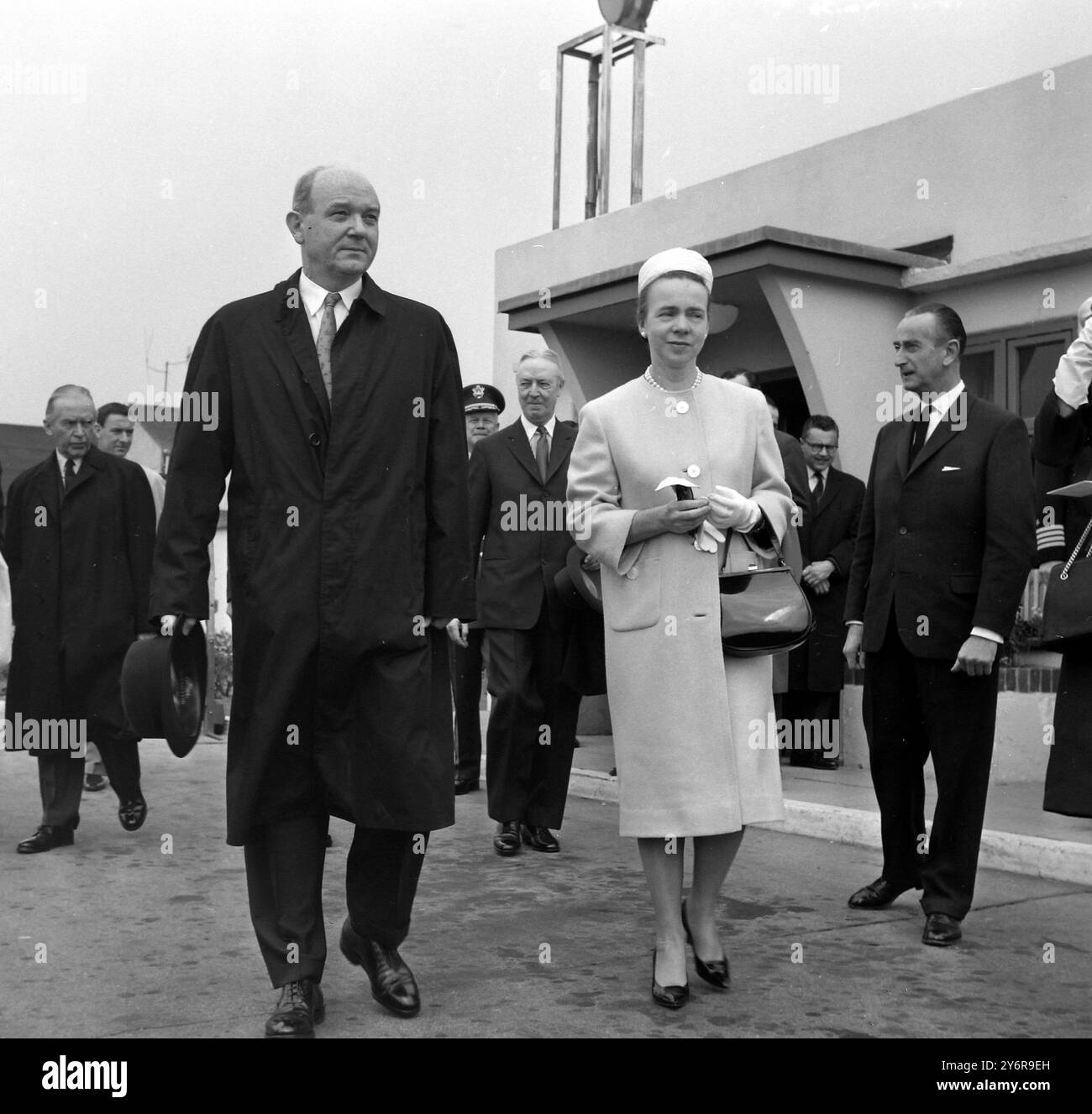 US SECRETARY OF STATE DEAN RUSK WITH WIFE IN LONDON / ; 2 MAY 1962 ...