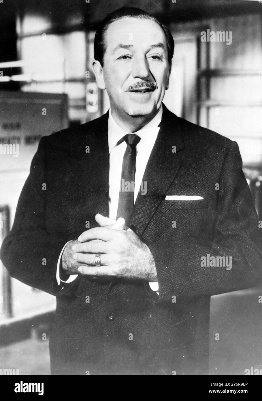 WALT DISNEY PORTRAIT / ; 2 MAY 1962 Stock Photo - Alamy