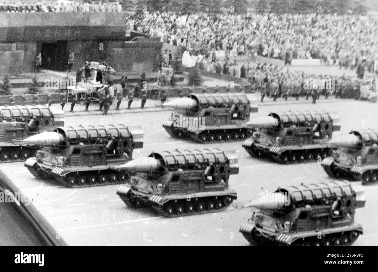 MAY DAY MOSCOW PARADE ; 1 MAY 1962 Stock Photo - Alamy