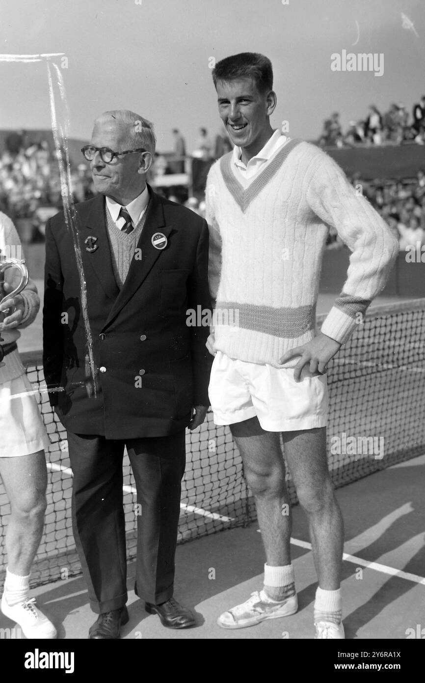 Rod laver 1962 hi-res stock photography and images - Alamy
