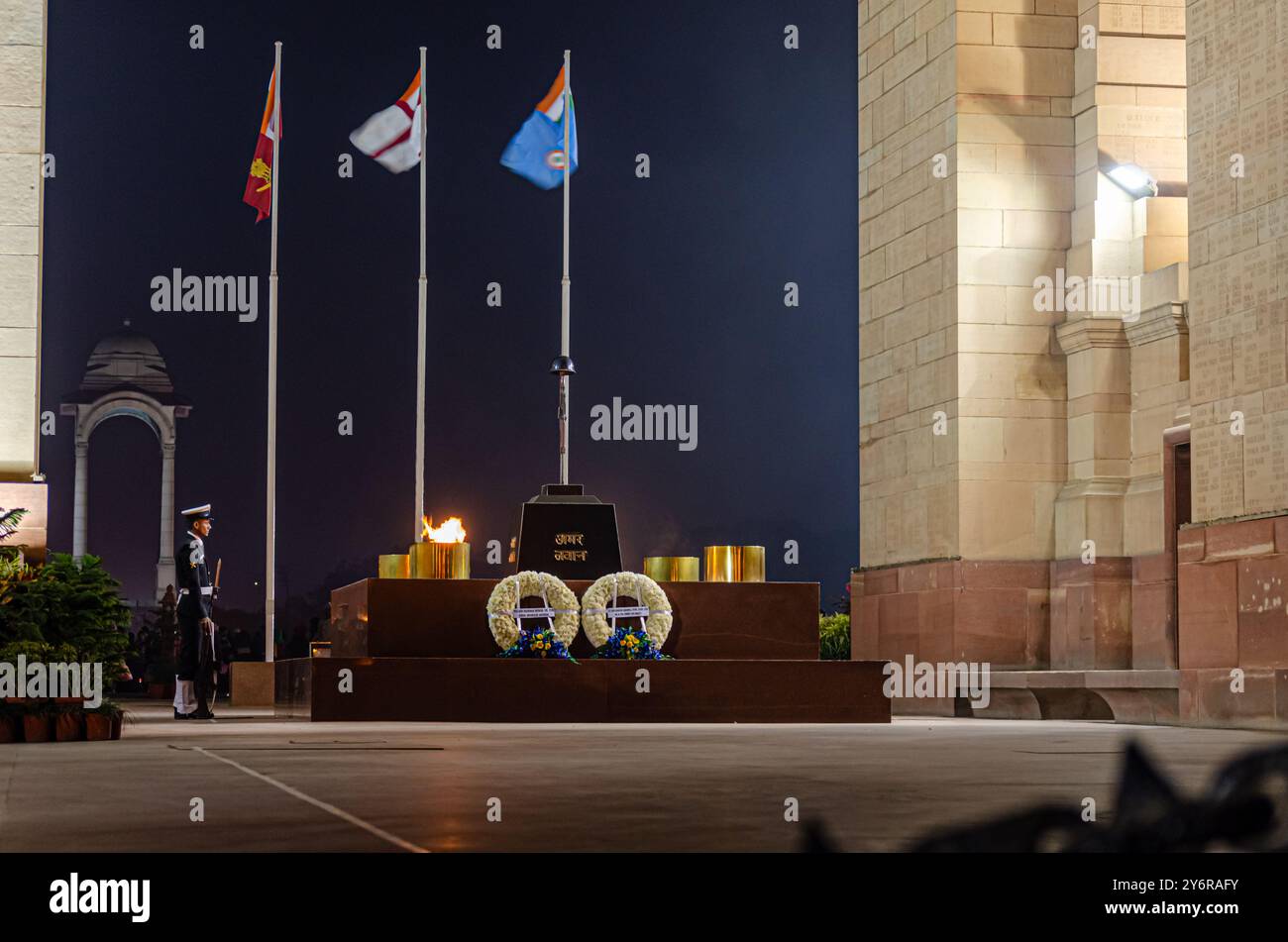 Amar Jawan Jyoti, India Gate at night. New Delhi, India Stock Photo - Alamy