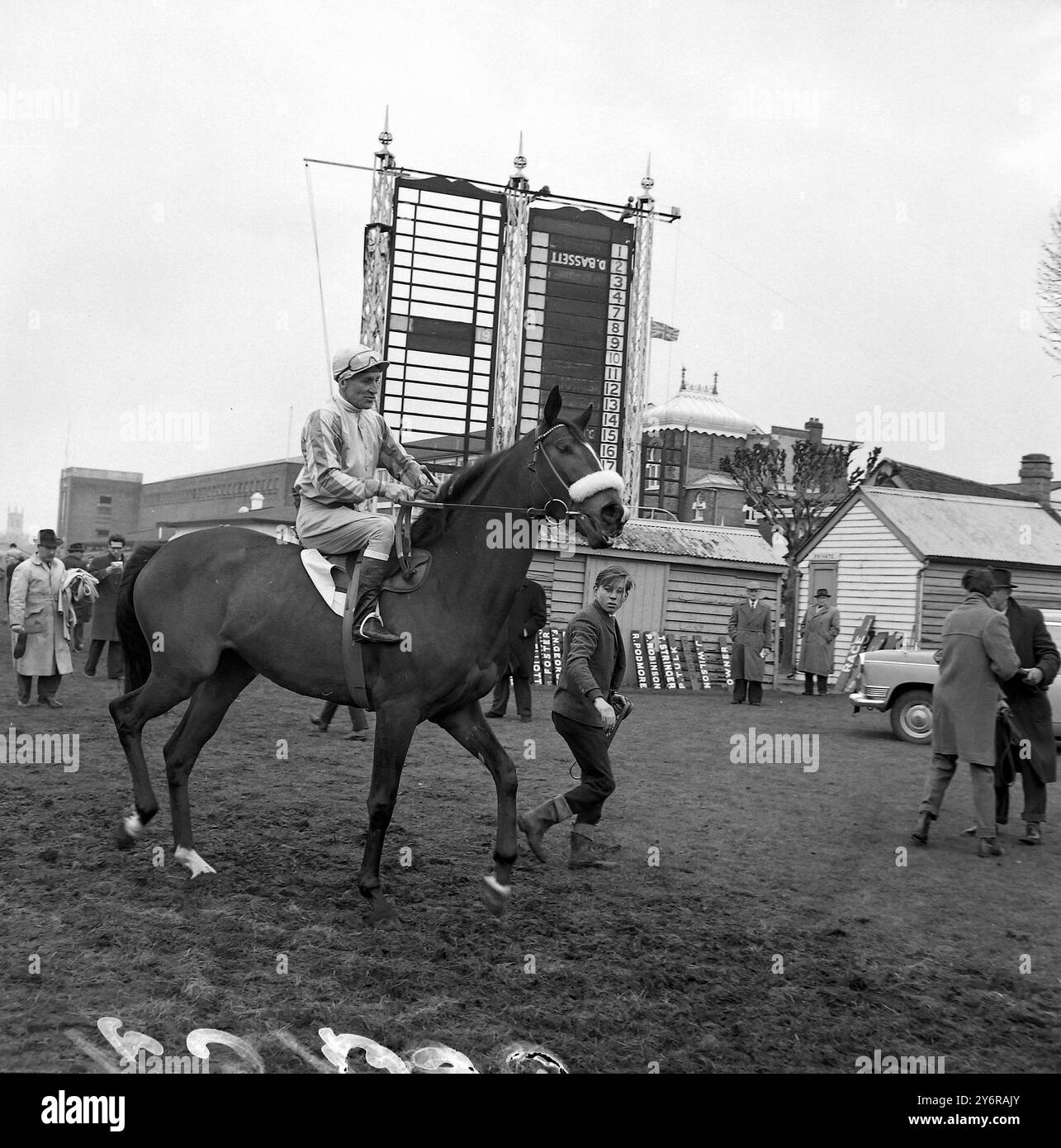 HORSES RACE NOUGATINE BREASLEY A ; 26 APRIL 1962 Stock Photo - Alamy